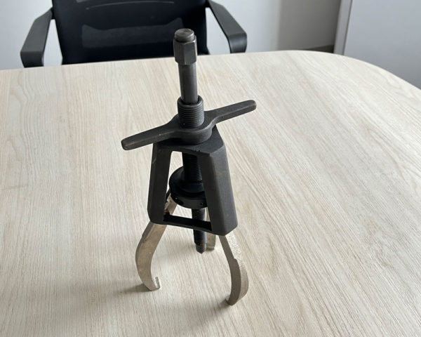 Safety Cage Mechanical Puller | Pullertop